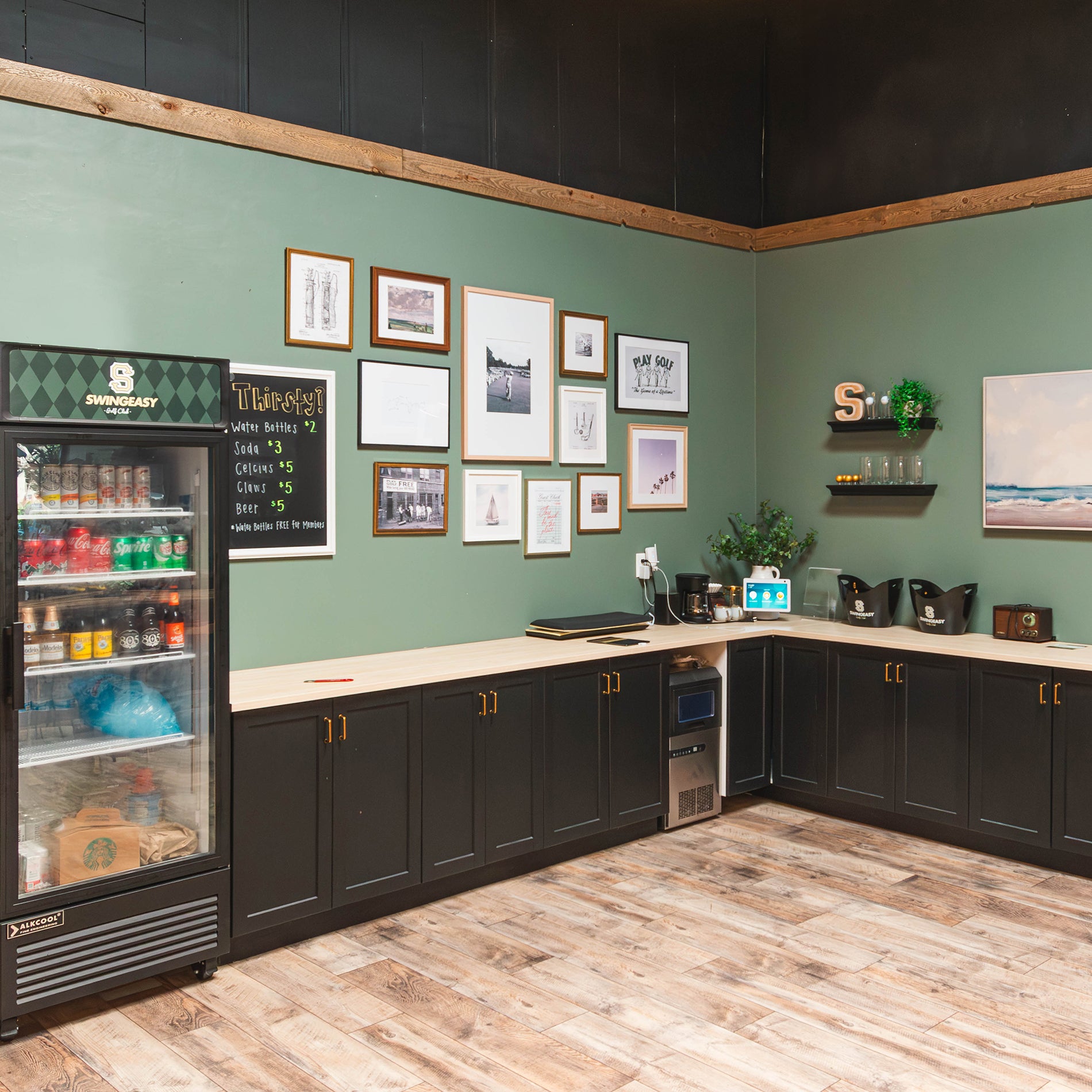 LOOKBOOK – SWINGEASY